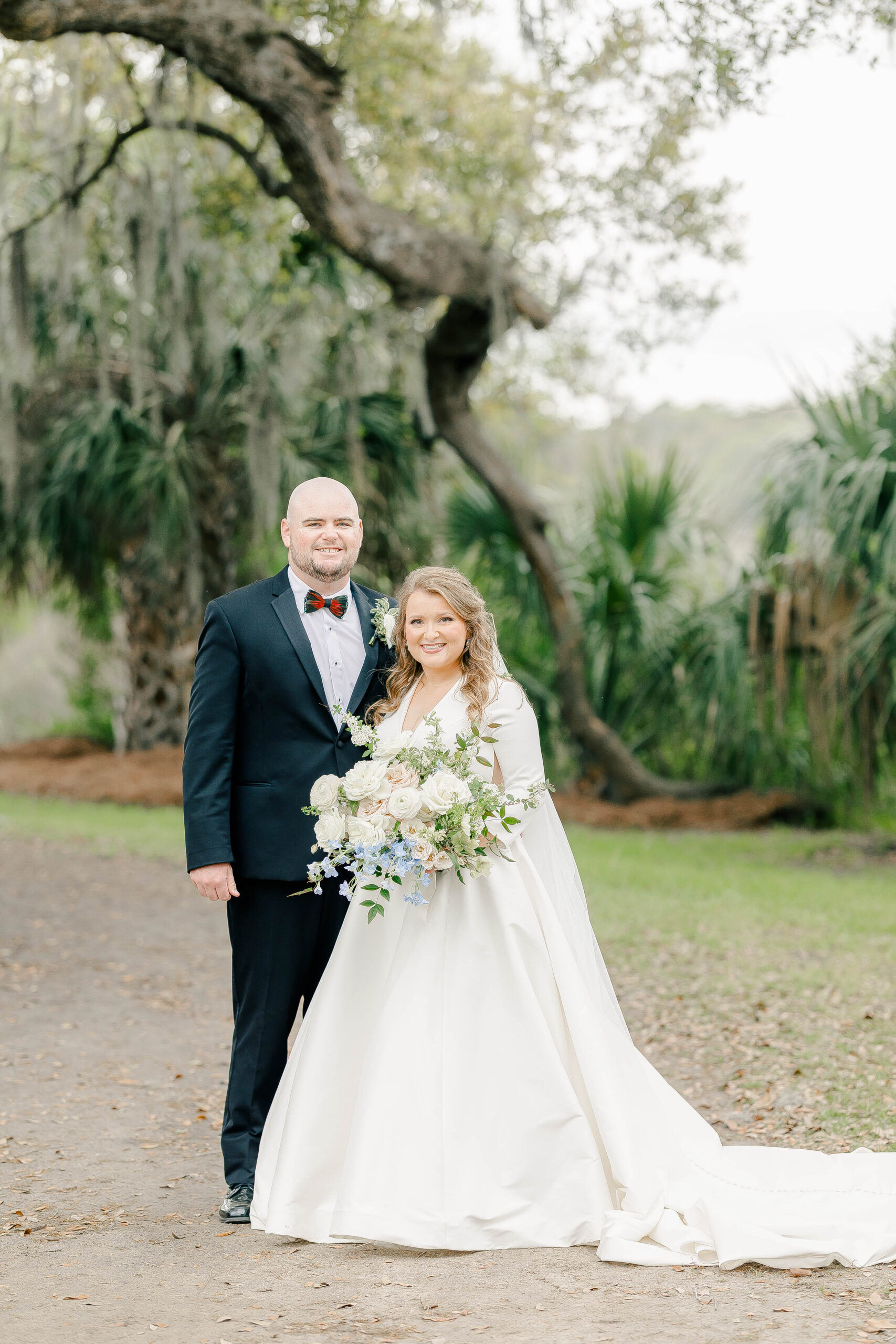 A Spring Boone Hall Wedding - Madison Banks Photography